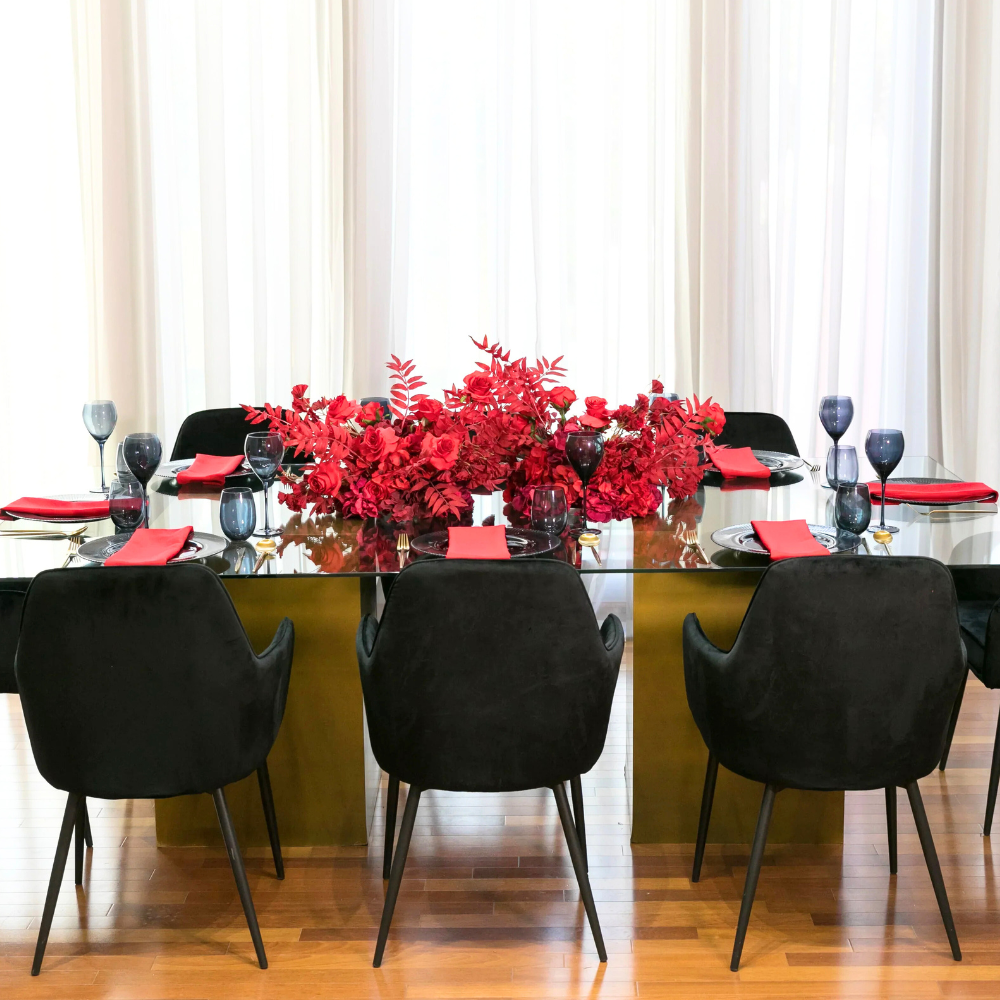 Rental Looks – Party Social